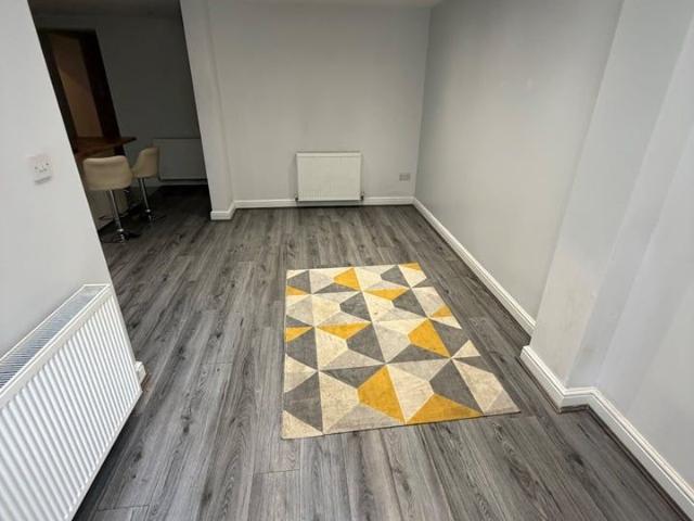 2 Bed Flat, Princes Park, L8