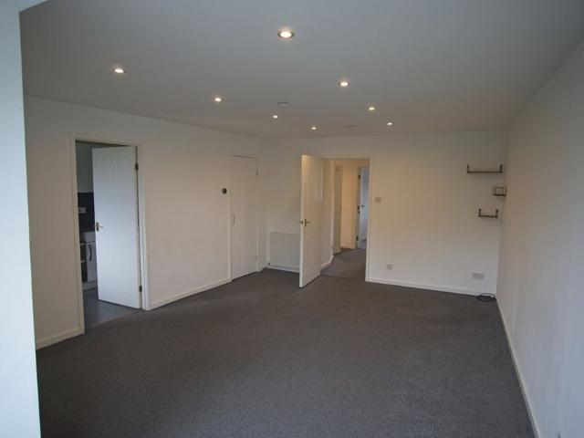 2 Bed Flat, Rutland Court, G51