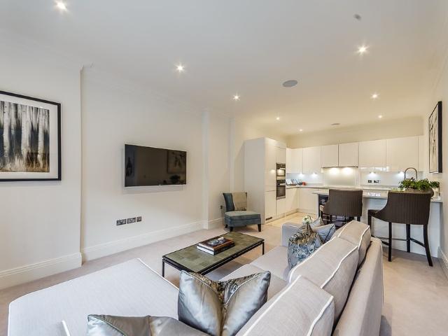 2 Bed Flat, Rainville Road, W6