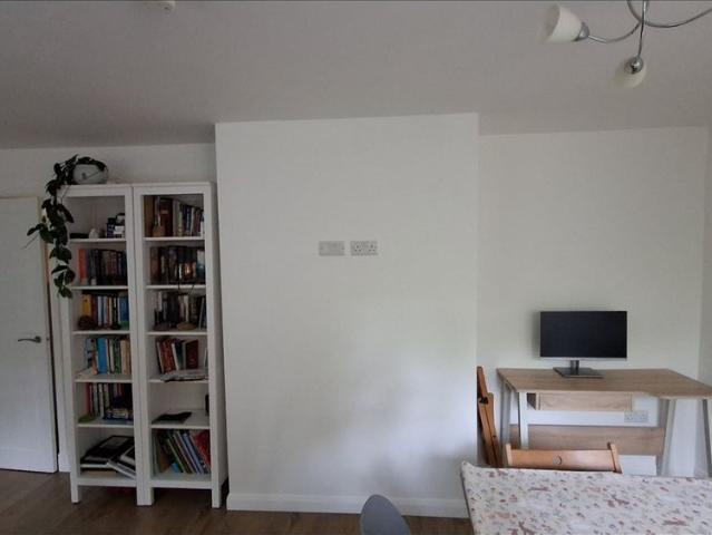 2 Bed Flat, Rannoch Road, EH4