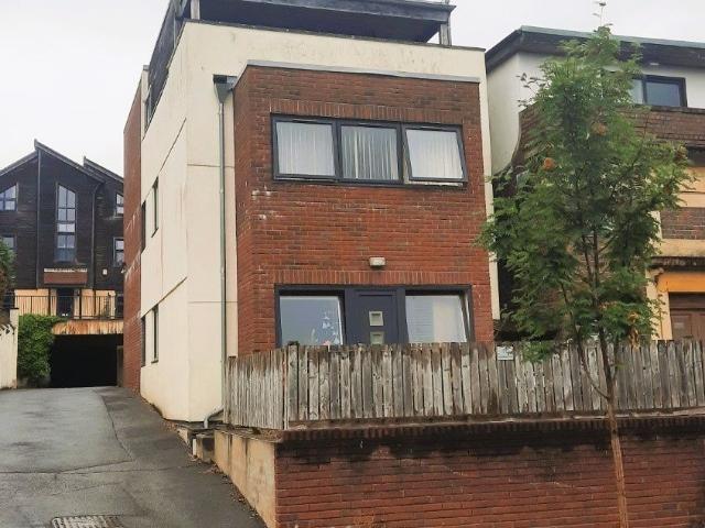2 Bed Flat, Redland, BS6