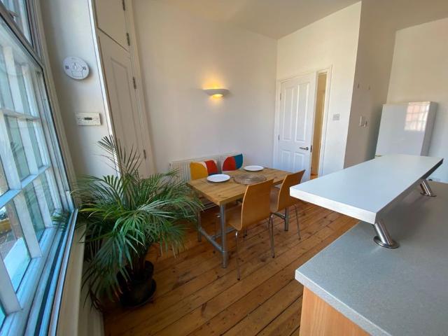 2 Bed Flat, Ribbon Factory, CV1