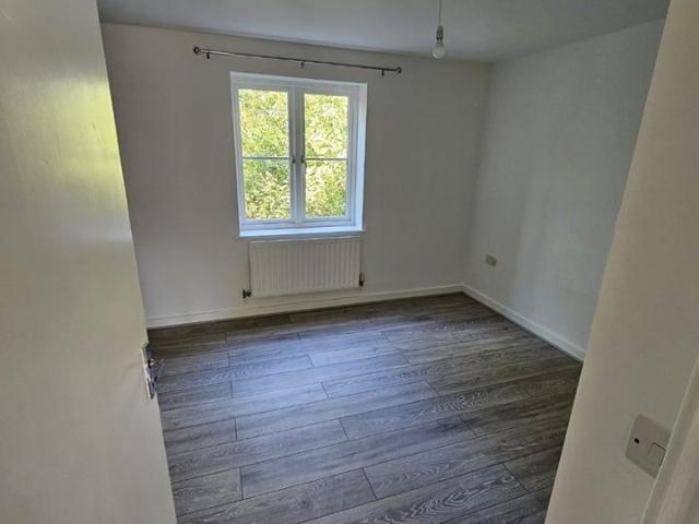 2 Bed Flat, Riverhead Close, E17