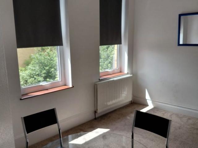 2 Bed Flat, Rokesly Avenue, N8