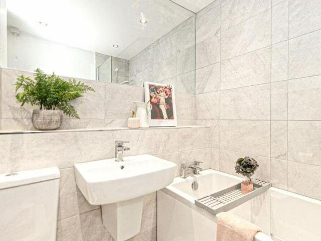 2 Bed Flat, Rosevale Street, G11
