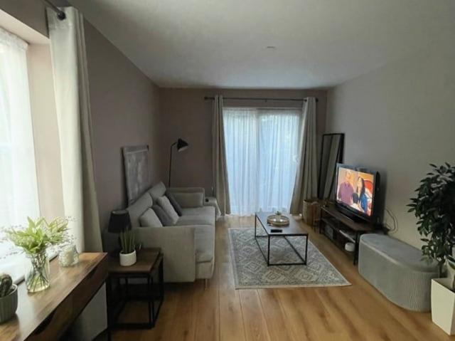 2 Bed Flat, Rose Kiln Lane, RG1