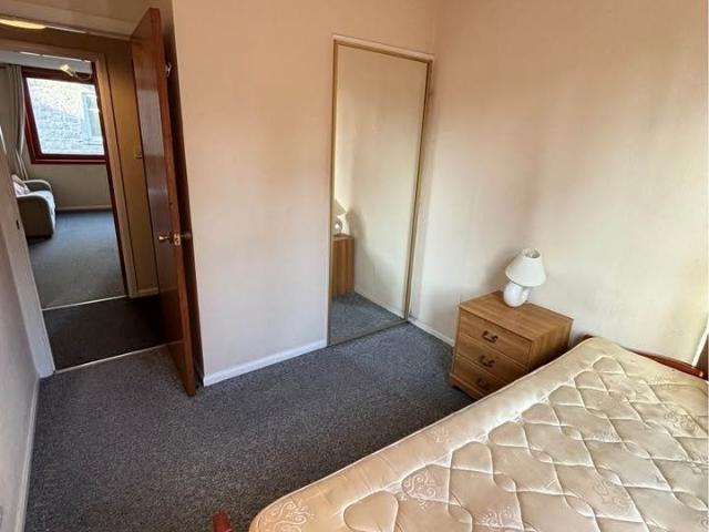 2 Bed Flat, Roslin Terrace, AB24