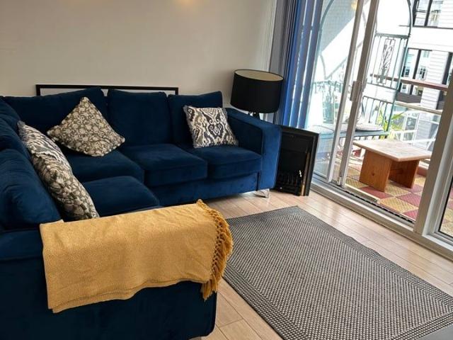 2 Bed Flat, St Giles High St, WC2H