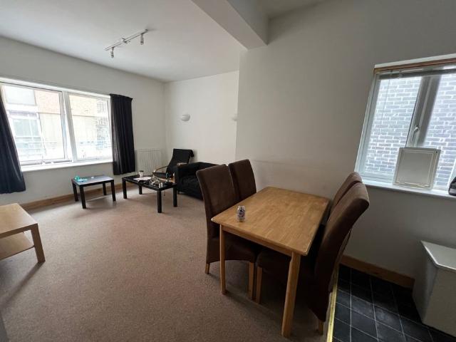 2 Bed Flat, Stafford Street, BS3