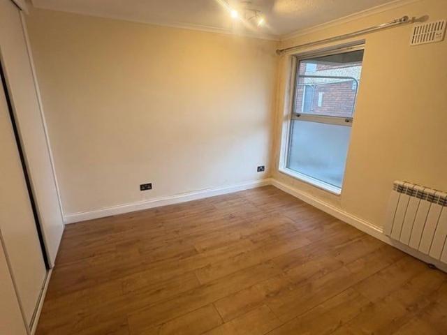 2 Bed Flat, Startpoint, LU1