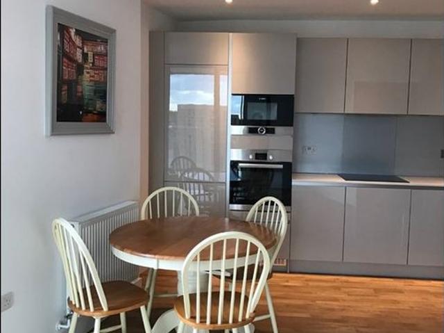2 Bed Flat, Station Road, SE13