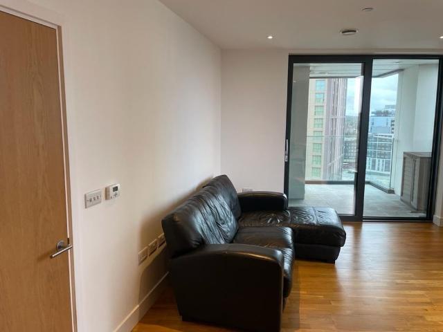 2 Bed Flat, Station Road, SE13