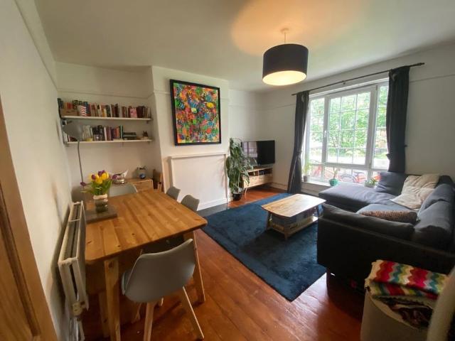2 Bed Flat, Stockwell Gardens, SW9