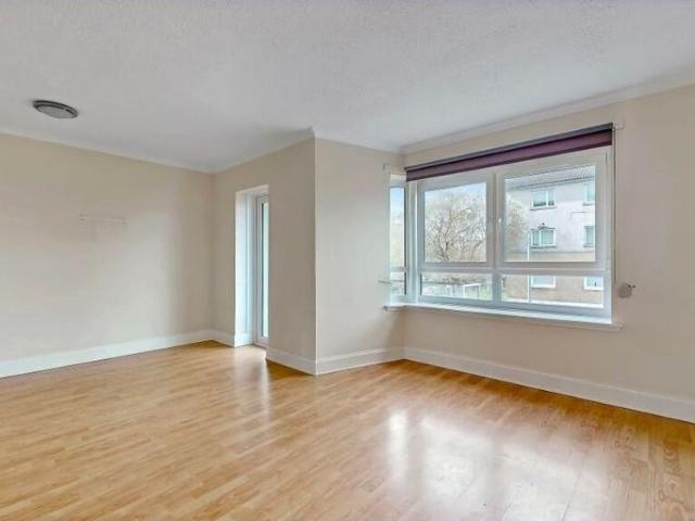 2 Bed Flat, Sandaig Road, G33