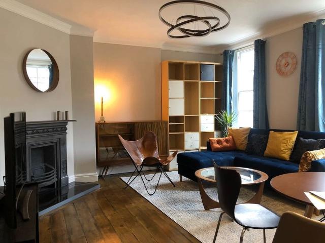 2 Bed Flat, Scope House, EC1N