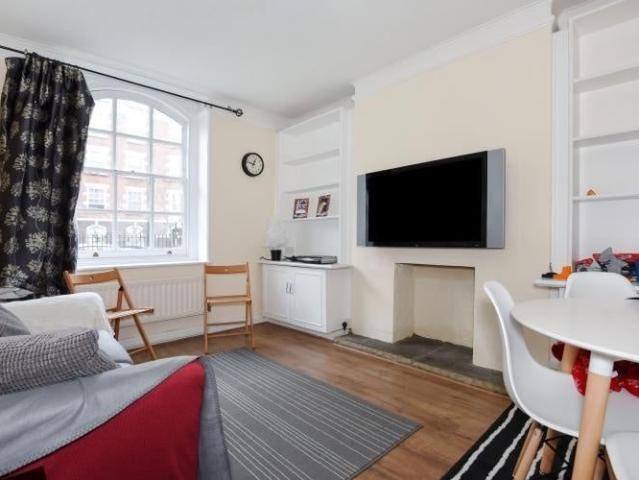 2 Bed Flat, Scott Ellis Gardens, NW8