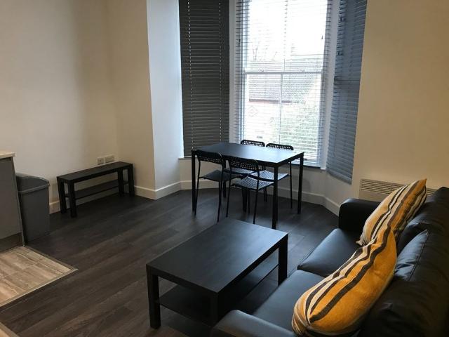 2 Bed Flat, Sherwood Rise, NG7