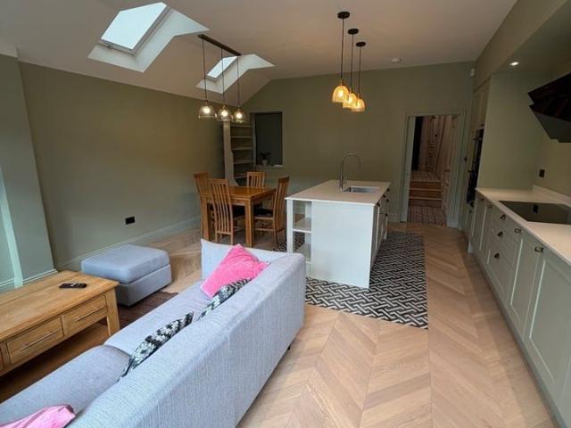 2 Bed Flat, Sirdar Road, N22