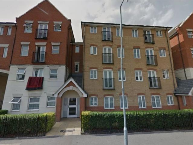 2 Bed Flat, Sixpenny Court, IG11