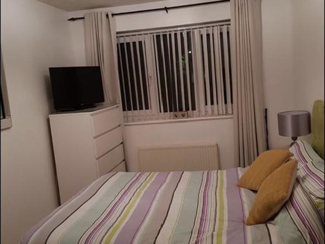 2 Bed Flat, South Ferry Quay, L3
