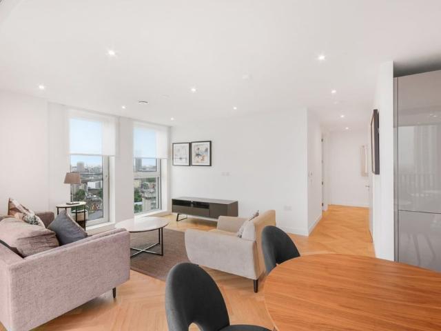 2 Bed Flat, Southwark Bridge Road, SE1
