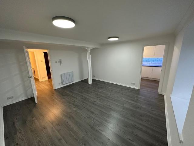 2 Bed Flat, Speirs Wharf, G4