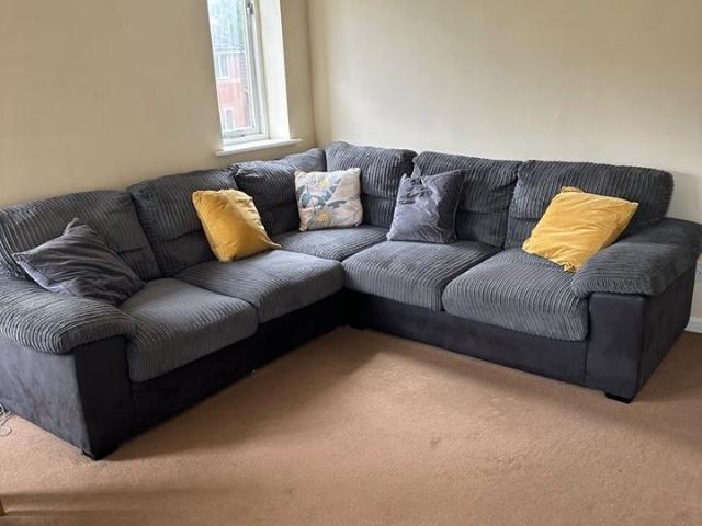 2 Bed Flat, Telegraph Place, E14