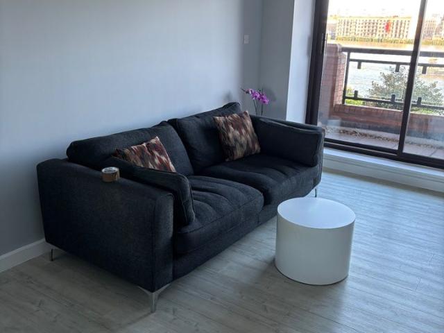 2 Bed Flat, The Highway, E1W