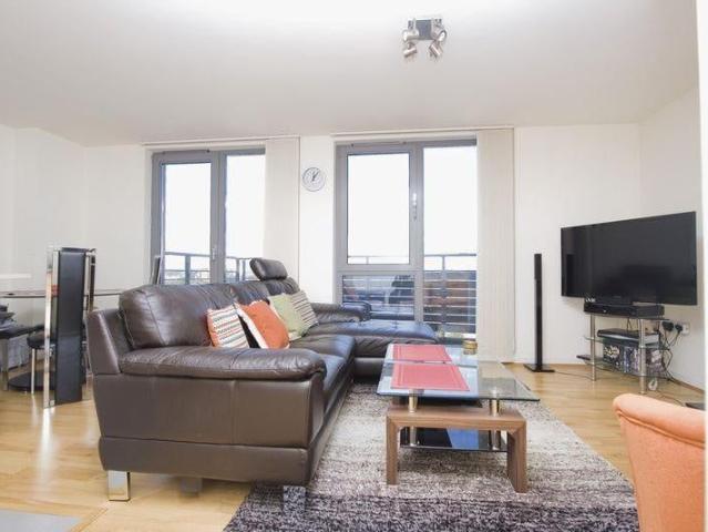 2 Bed Flat, Thomas Frye Court, E15