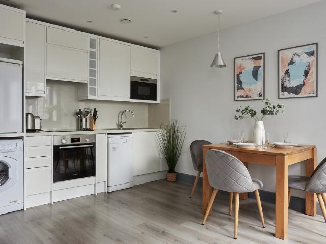 2 bed Flat To Let