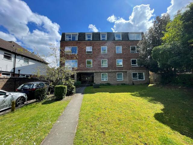 2 bed Flat To Let
