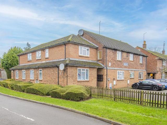 2 bed Flat To Let