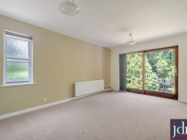 2 bed Flat to Let for rent in Beckenham