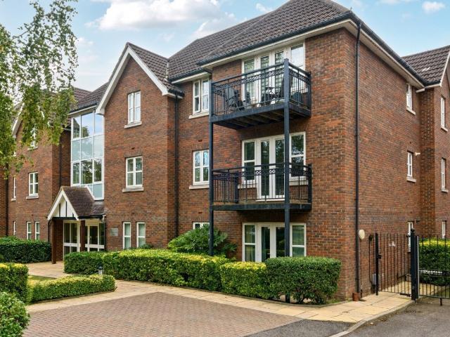 2 bed Flat to Let for rent in Bromley
