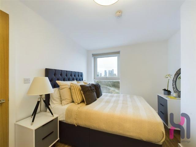 2 bed flat to let in Manchester