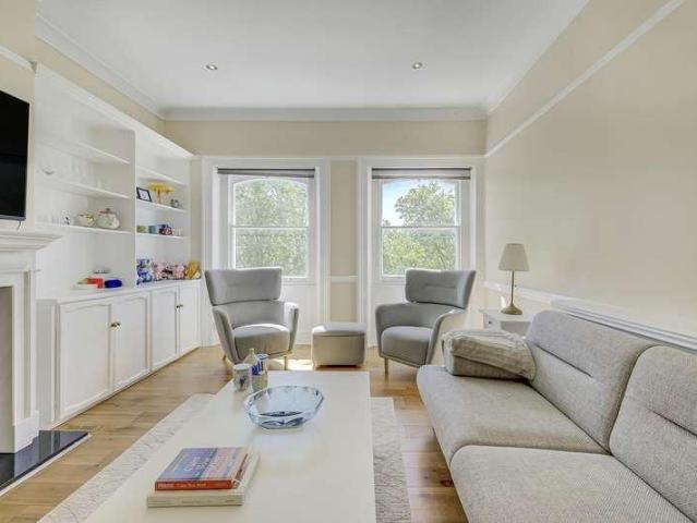 2 bed flat to rent