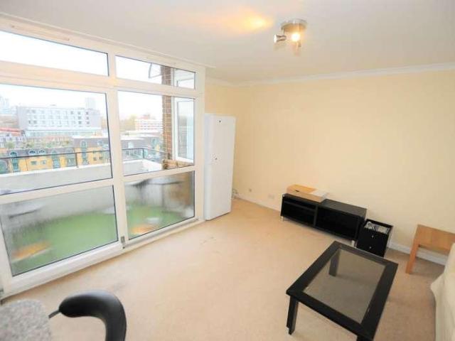 2 bed flat to rent