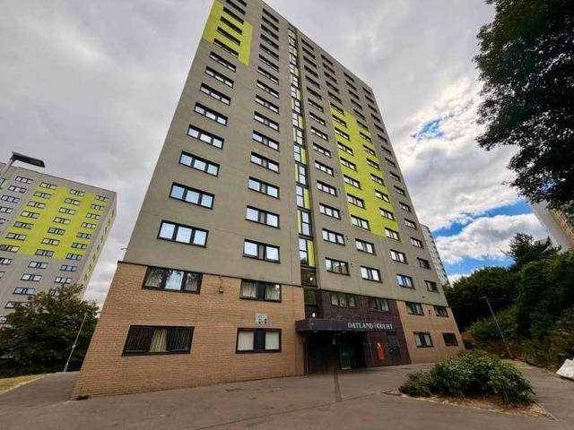 2 bed flat to rent