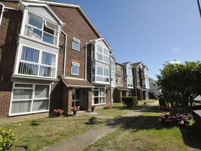 2 bed flat to rent