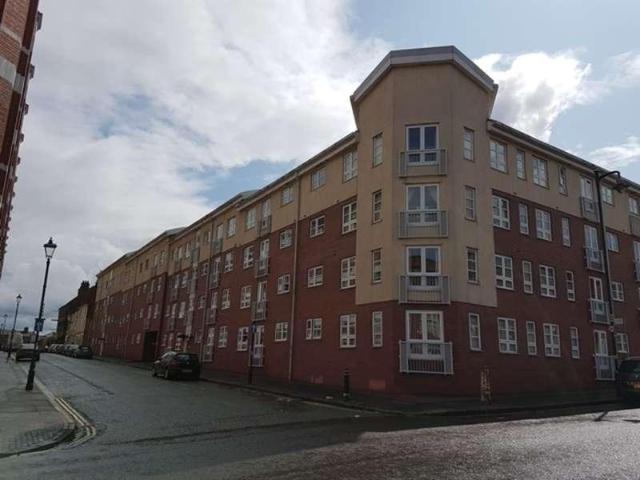 2 bed flat to rent
