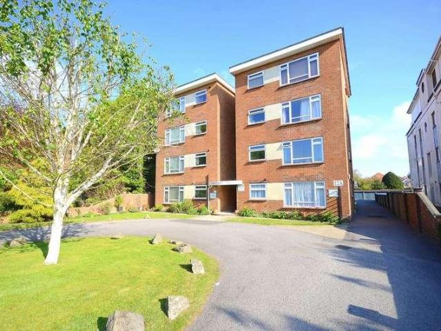 2 bed flat to rent