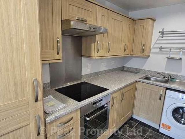 2 bed flat to rent