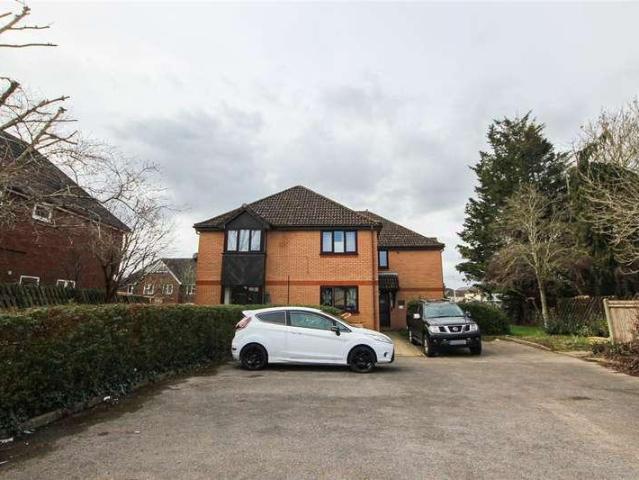 2 bed flat to rent