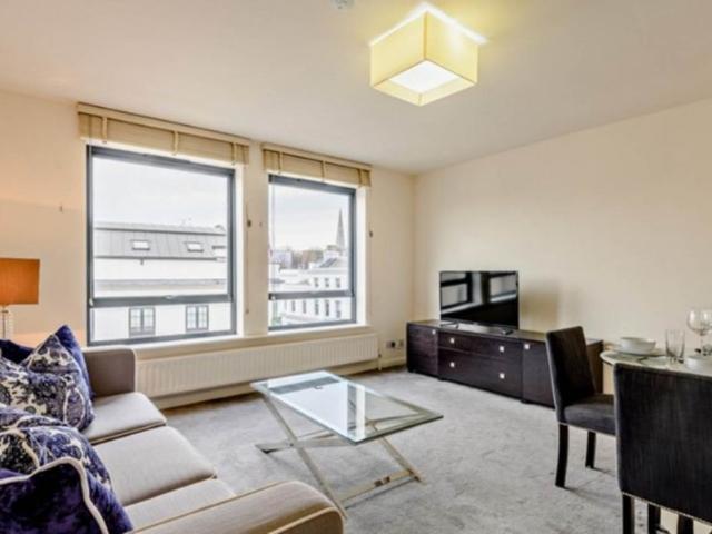 2 bed flat to rent
