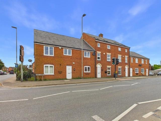 2 BED Flat To rent