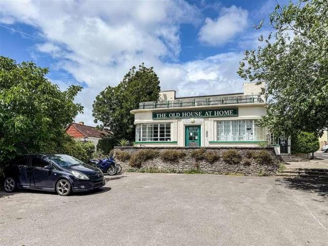 2 bed flat to rent