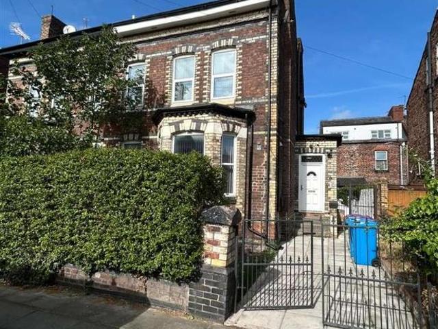 2 bed flat to rent
