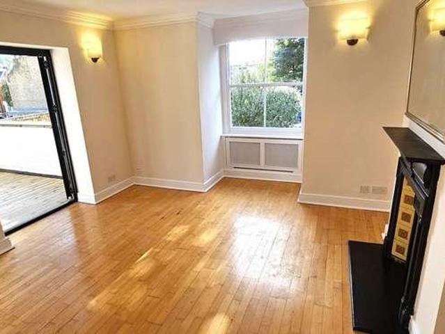 2 bed flat to rent