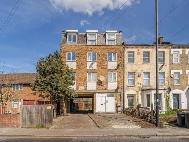 2 bed flat to rent