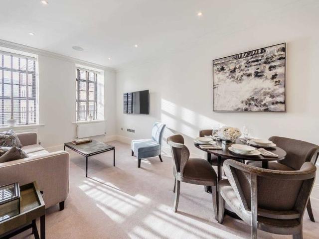2 bed flat to rent